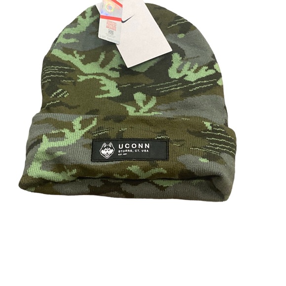 Nike | Accessories | Uconn Huskies Nike Military Camo Cuffed Knit ...